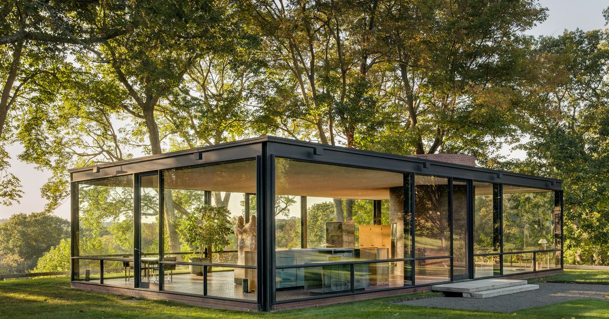 K. The Glass House - The Bruce Museum